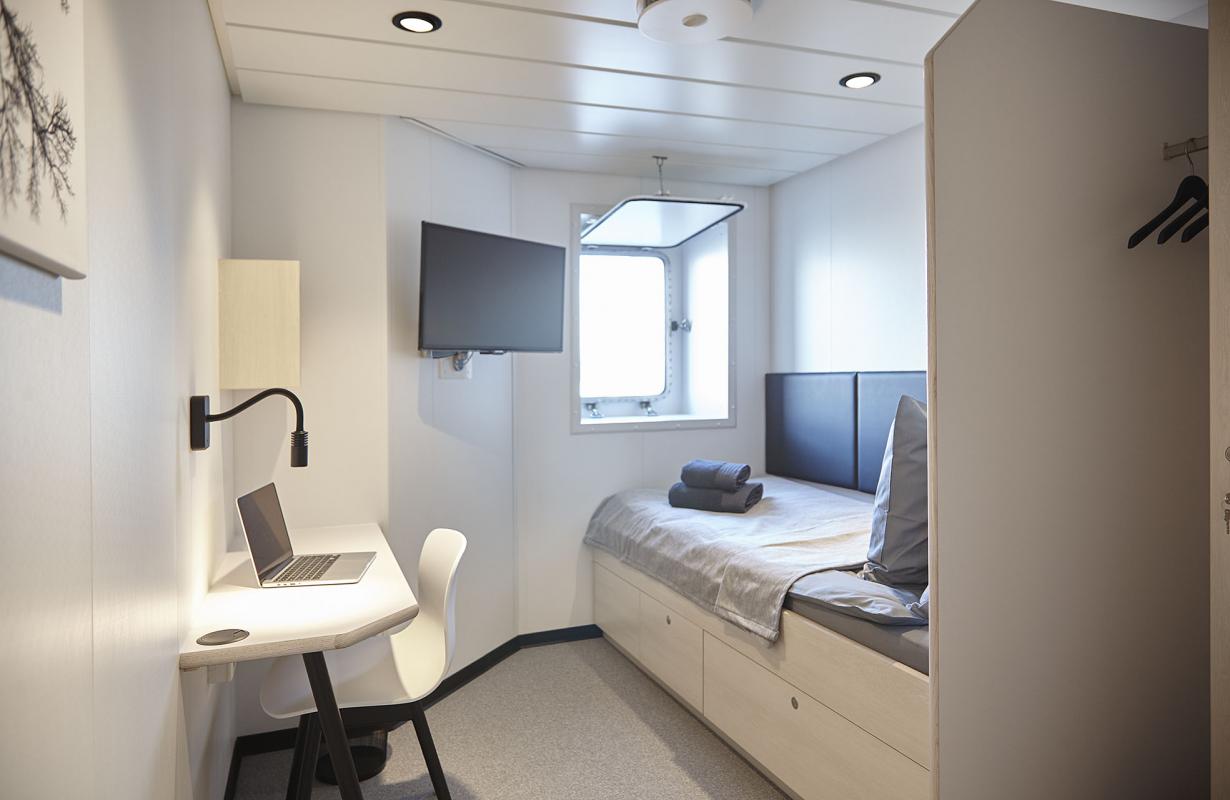 Life on board Wind Innovation — CBED